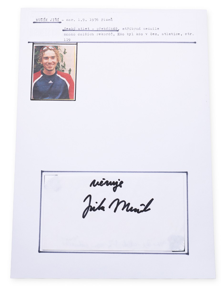 Jiří Mužík (1976*) - Podpis na ústřižku - 72nd eAuction of Autographs ...